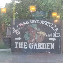 ANGRY GINGER IRISH PUB - Updated July 2025 - 174 Photos & 215 Reviews ...