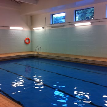 HIGHBURY GROVE SCHOOL - 8 Highbury Grove, London, United Kingdom ...