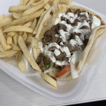 GYROS VS. PHILLYS - Updated December 2025 - 68 Photos & 71 Reviews ...