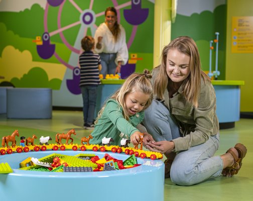 LEGO DISCOVERY CENTER - Updated December 2025 - 495 Photos & 42 Reviews ...