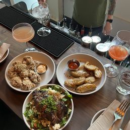 STOA - Updated July 2025 - 110 Photos & 54 Reviews - 701 Haight St, San ...