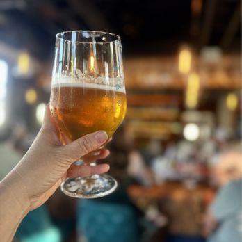 FLUID STATE BEER GARDEN - Updated March 2025 - 540 Photos & 497 Reviews ...