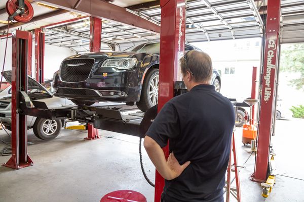 UNIVERSITY AUTO REPAIR - Updated December 2025 - 29 Photos & 80 Reviews ...