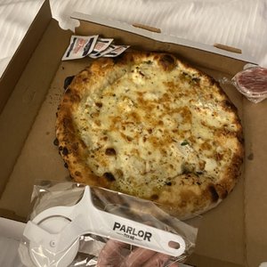 PARLOR PIZZA BAR - RIVER NORTH - 418 Photos & 314 Reviews - 405 N ...