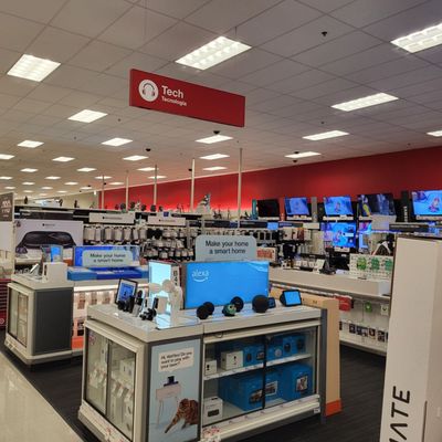 TARGET - Updated November 2025 - 68 Photos & 199 Reviews - 2112 W ...