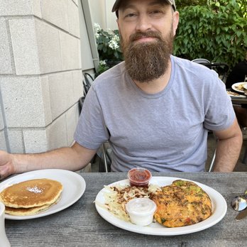 RAINBOW CAFE - Updated June 2024 - 76 Photos & 68 Reviews - 254 N York ...