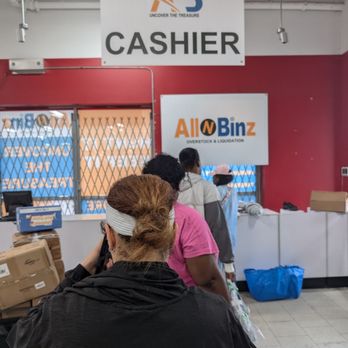 ALL N BINZ - Updated December 2025 - 13 Photos - 35 Woodbine Downs ...