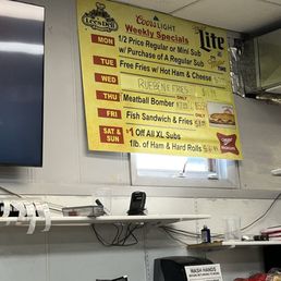 LEE’S DELI - Updated July 2025 - 54 Photos & 34 Reviews - 2615 ...