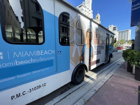 MIAMI BEACH TROLLEY - Updated November 2025 - 30 Photos & 30 Reviews ...