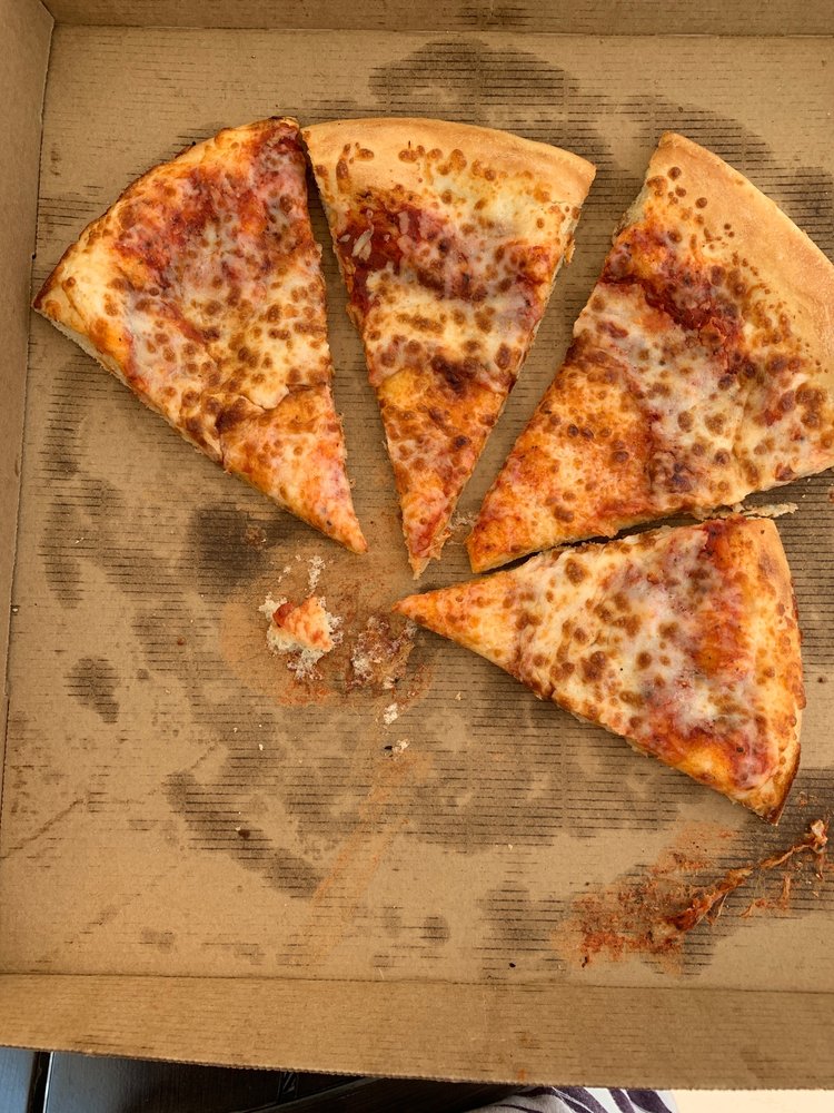 LITTLE CAESARS PIZZA - 11 Photos & 25 Reviews - Pizza - 4124 S Redwood ...
