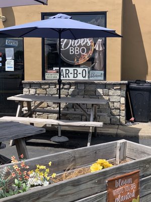 DIBBS BBQ - Updated January 2026 - 64 Photos & 56 Reviews - 5617 ...
