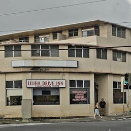 LILIHA DRIVE INN - Updated January 2026 - 801 Photos & 403 Reviews ...
