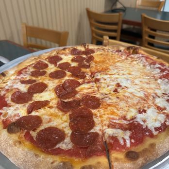 NEMO’S PIZZA OF STONE HARBOR - Updated September 2025 - 65 Photos & 79 ...