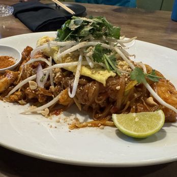 MIKU ASIAN KITCHEN & BAR - Updated December 2025 - 158 Photos & 74 ...