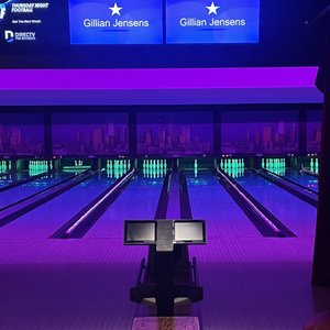 CONCOURSE BOWLING CENTER - 294 Photos & 522 Reviews - 3364 E La Palma ...