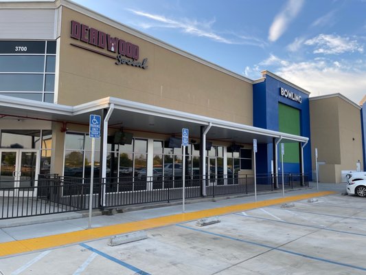 TEN PIN FUN CENTER - Updated December 2025 - 214 Photos & 246 Reviews ...