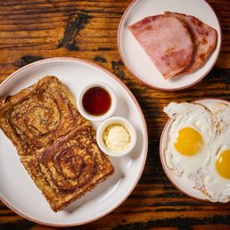 SILVERBACK BREAKFAST & CAFE - Updated December 2025 - 342 Photos & 443 ...