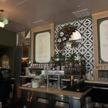 HELLO DARLING - Updated December 2025 - 195 Photos & 100 Reviews - 1610 ...