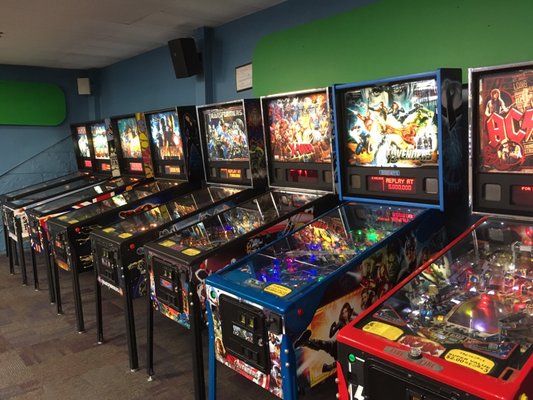 FUN WORLD - Updated June 2024 - 95 Photos & 70 Reviews - 200 Daniel ...