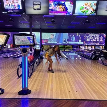 FOURTH DIMENSION FUN CENTER - Updated January 2026 - 145 Photos & 76 ...