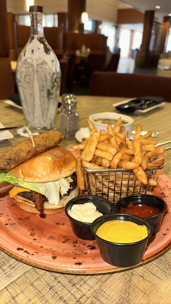 CHARR’D BOURBON KITCHEN & LOUNGE - Updated August 2024 - 120 Photos ...