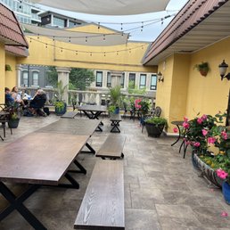 PARTHENON GYROS - Updated July 2025 - 221 Photos & 300 Reviews - 316 ...