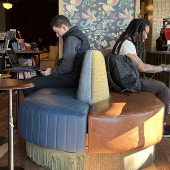 THE UNDERSTUDY COFFEE AND BOOKS - Updated October 2024 - 99 Photos & 52 ...