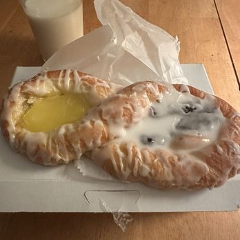 FRATELLI’S PASTRY SHOP - Updated December 2025 - 168 Photos & 204 ...