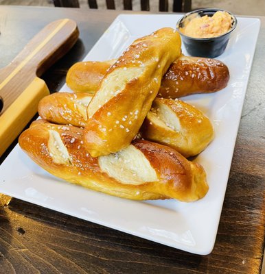 GRAND RIVER BREWERY - JACKSON - Updated July 2025 - 376 Photos & 439 ...