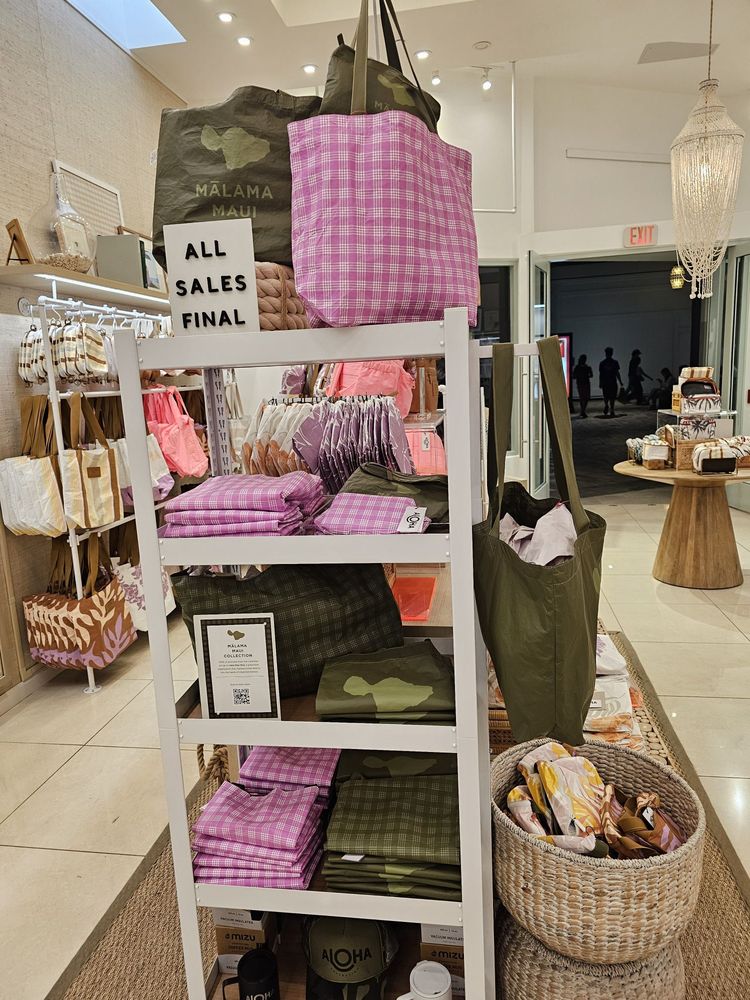 ALOHA COLLECTION - ALA MOANA CENTER - Updated June 2026 - 147 Photos ...