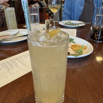 FLYLEAF - Updated October 2025 - 225 Photos & 75 Reviews - 92 Kercheval ...