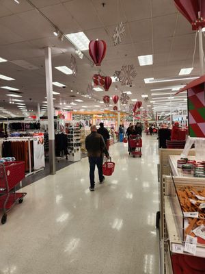 TARGET - Updated December 2025 - 30 Photos & 57 Reviews - 2950 S Chase ...