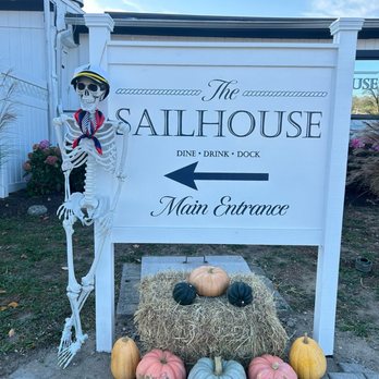 THE SAILHOUSE - Updated June 2025 - 168 Photos & 101 Reviews - 238 Green St, Tarrytown, New York ...