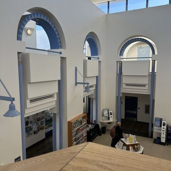 OCEANSIDE PUBLIC LIBRARY - Updated October 2025 - 92 Photos & 56 ...