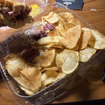 THE AULD SHEBEEN - Updated January 2026 - 95 Photos & 108 Verified ...