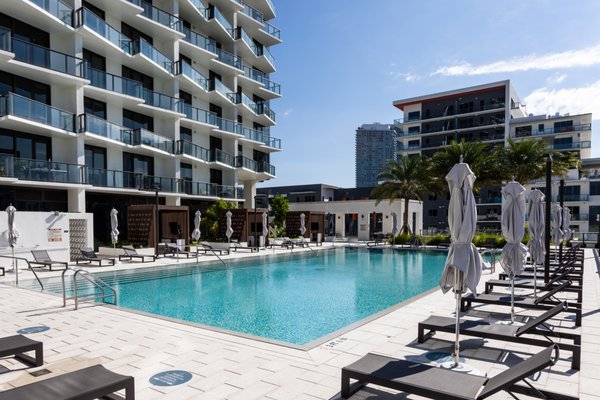 GIO MIDTOWN - 88 Photos & 10 Reviews - 3131 NE 1st Ave, Miami, Florida ...