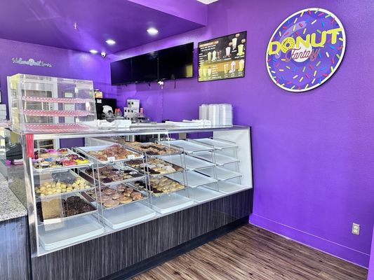 DONUT FANTASY - Updated March 2026 - 130 Photos & 17 Reviews - 2220 ...