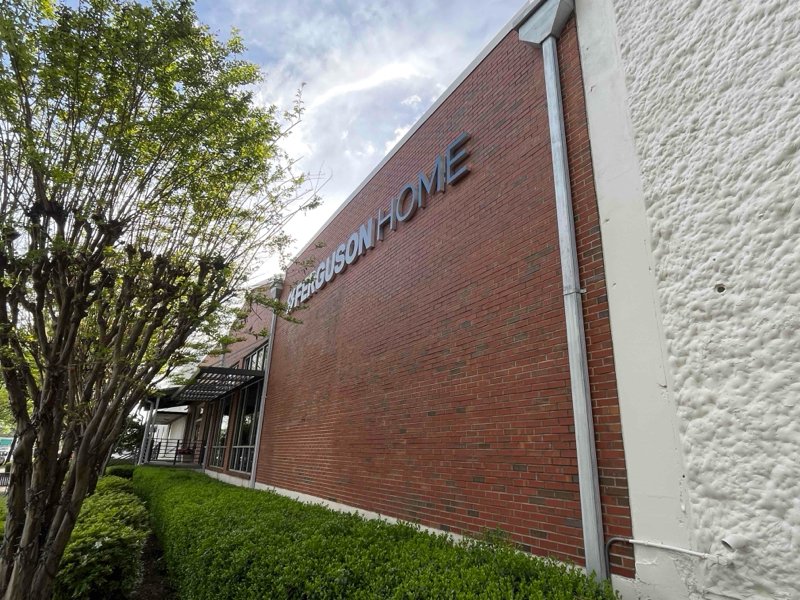 FERGUSON HOME - Updated December 2025 - 24 Photos - 2800 2nd Ave S ...