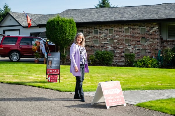 DEBBIE PARSONS SLAYTON - SLAYTON SOUTH SOUND HOMZ - Contact Agent - 13 ...