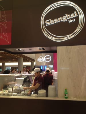 SHANGHAI 360 - Updated April 2024 - 260 Yonge Street Toronto, Toronto ...