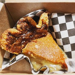 LAURETTA JEAN’S - Updated October 2025 - 872 Photos & 759 Reviews ...
