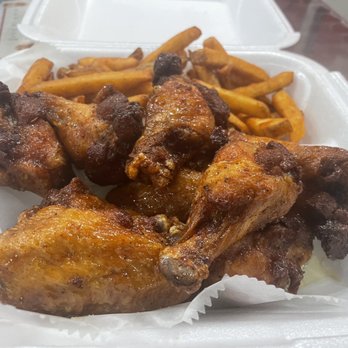 THE GREEDY BUNCH - Updated May 2024 - 28 Photos & 22 Reviews - 420 14th ...