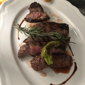 ZIO’S - Updated November 2024 - 139 Photos & 37 Reviews - 3400 Paradise ...