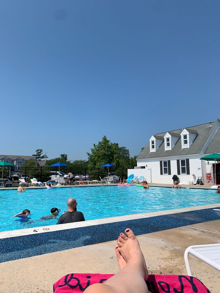 MUMFORD’S LANDING POOL - Updated December 2025 - 735 Yacht Club Dr ...