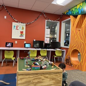 MARTIN LIBRARY - Updated October 2025 - 18 Photos & 11 Reviews - 159 E ...