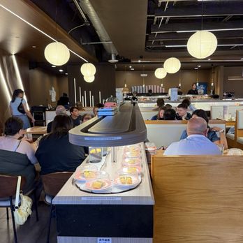 WILD GOJI REVOLVING SUSHI & BAR - Updated October 2025 - 2056 Photos ...