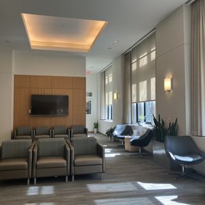 ONE MEDICAL PRIMARY CARE CLINIC - CHELSEA - Updated June 2025 - 11 Photos - 114 W 17th St, New ...