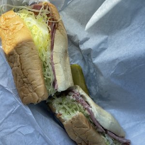 LIL’ PICKLE USA - 203 Photos & 481 Reviews - Sandwiches - 2985 Fairview ...