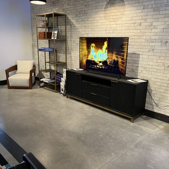 STOCK AND GRAIN ASSEMBLY FOOD HALL - Updated May 2025 - 191 Photos & 67 ...