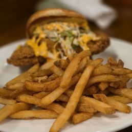 PHILLIPS SEAFOOD - Updated April 2026 - 2721 Photos & 2524 Reviews ...